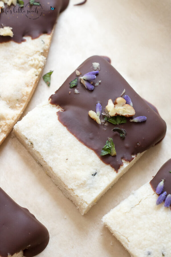 Lavender Recipes Collection (Sweet Treats, DIY, Easy, Cookies, Drinks ...