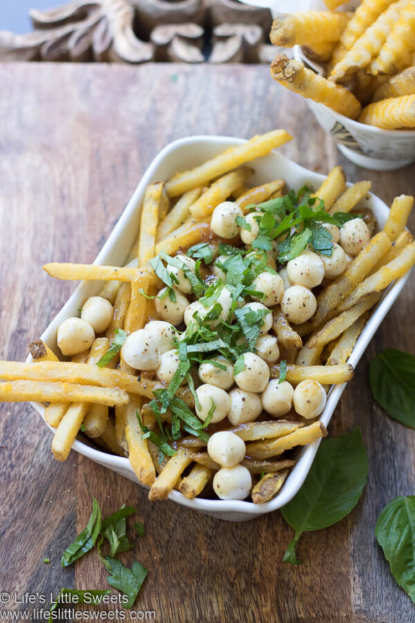 Easy Basil Mozzarella Poutine (Fries, Cheese, Gravy, Herbs) - Life's ...