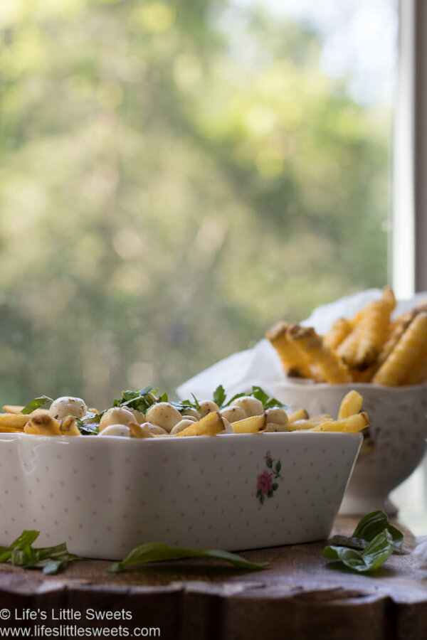 Easy Basil Mozzarella Poutine (Fries, Cheese, Gravy, Herbs) - Life's ...