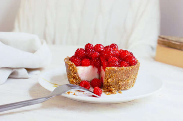 Wineberry Recipes Collection - (Japanese Raspberry) Foraged Berries, NJ ...