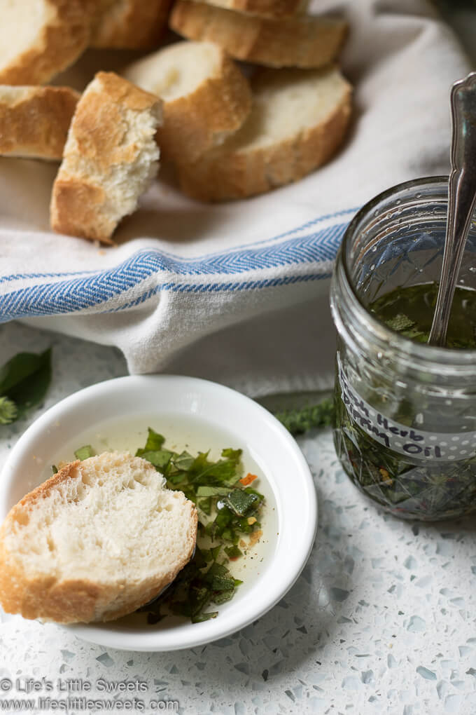 Fresh Herb Salad Dressing (Sage, Basil, Mint, Corn Oil, Salt, Pepper ...