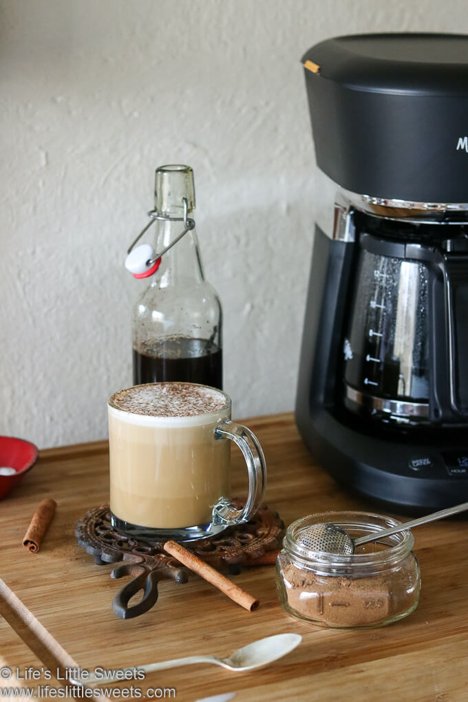 Homemade Gingerbread Coffee Recipe (Sweet, Spiced, Hot, Delicous ...