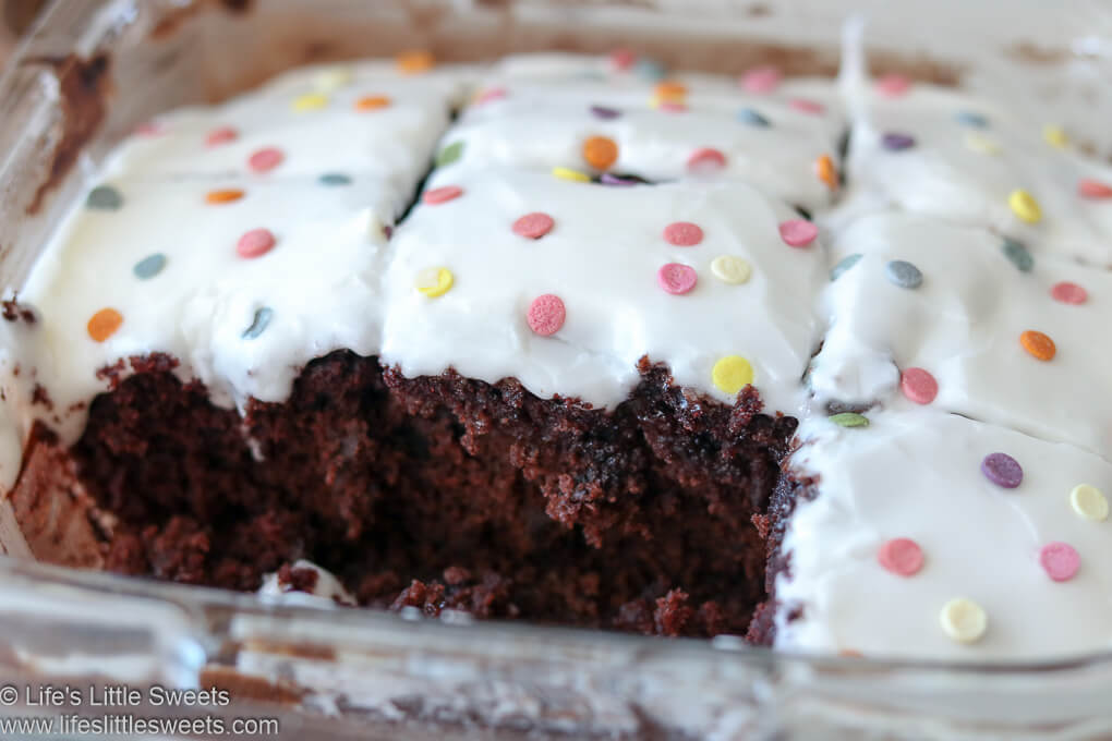 Wacky Cake (Vintage Dessert Recipe, No Eggs, No Butter, No Milk) - Life ...