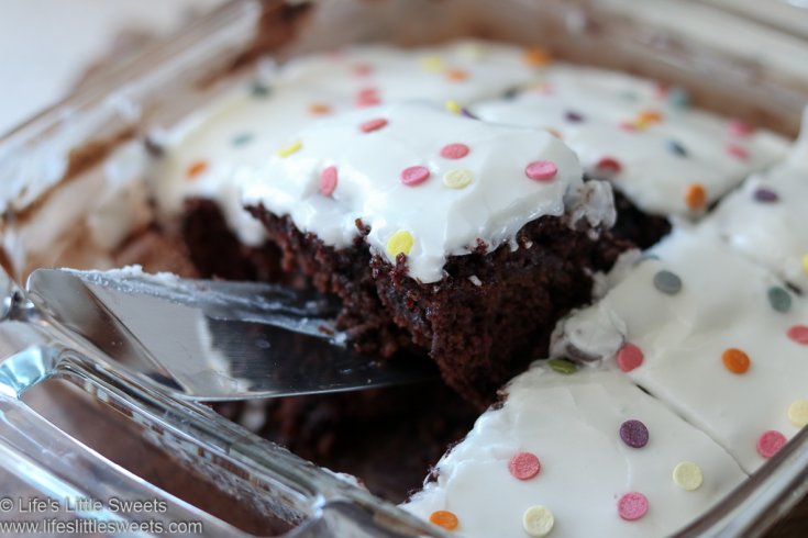 Wacky Cake (Vintage Dessert Recipe, No Eggs, No Butter, No Milk) - Life ...