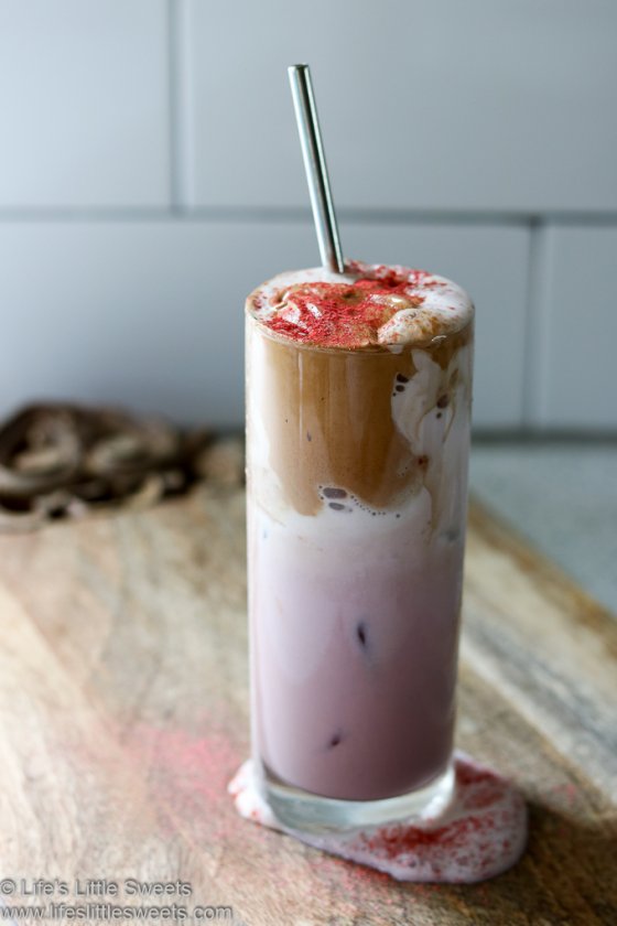 Strawberry Dalgona Whipped Coffee (Instant Coffee, Strawberry Powder ...