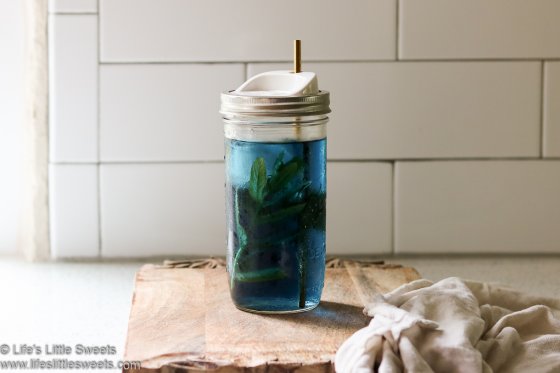 Blue Butterfly Pea Flower Mint Water (Fresh Mint, Ice, Cold Water, Tea ...