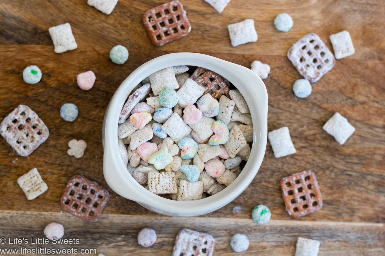 Leprechaun Bait Recipe (St. Patrick's Day) - Life's Little Sweets