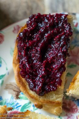 How to Make Basic Fruit Jam without Pectin (Wineberry Blueberry Jam ...