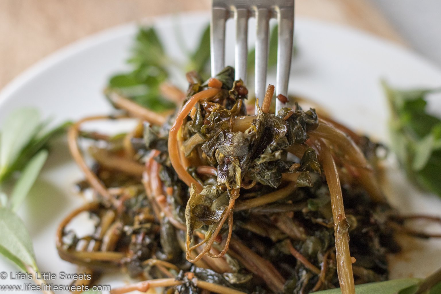 Sautéed Purslane (a Superfood!) - Life's Little Sweets