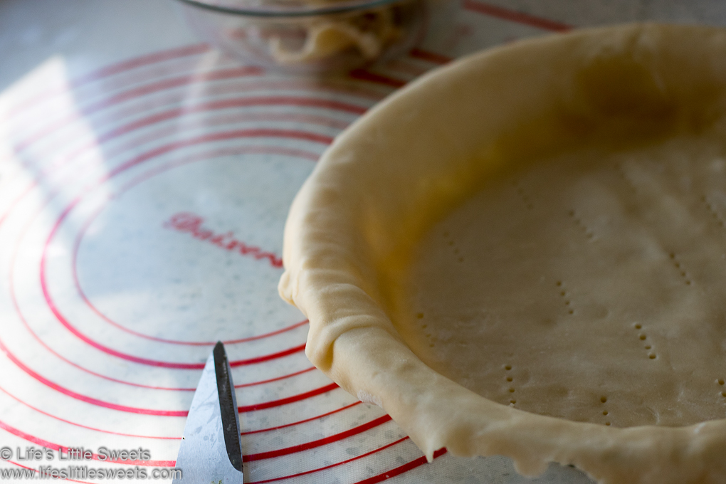 Blind Bake Pie Crust - Life's Little Sweets