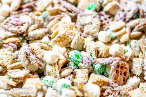 Reindeer Bait (Christmas "Reindeer Crack") - Life's Little Sweets