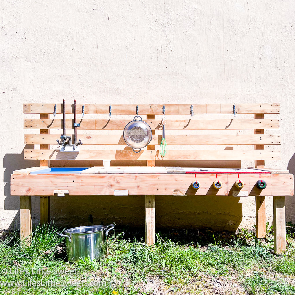 Get Your Hands Dirty with a DIY Mud Kitchen: A Fun and Sensory Outdoor ...
